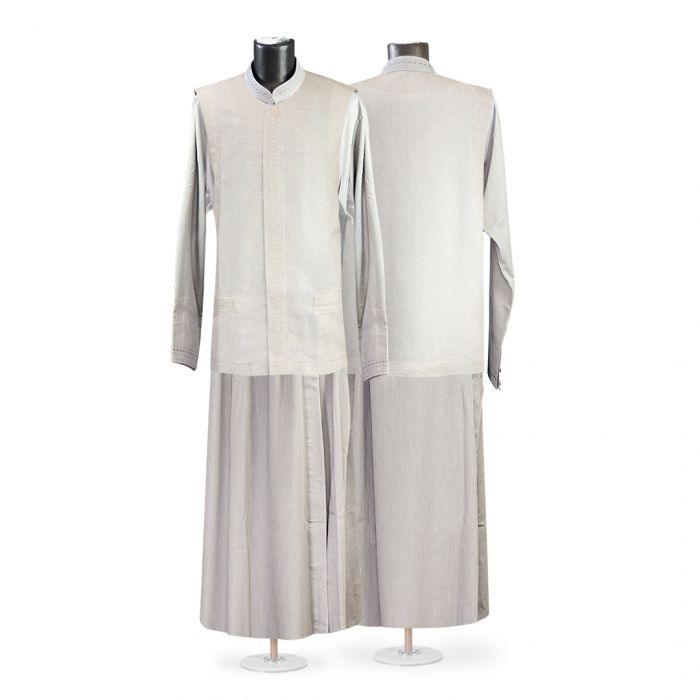 Unlined Male Vest for Summer Season Buy